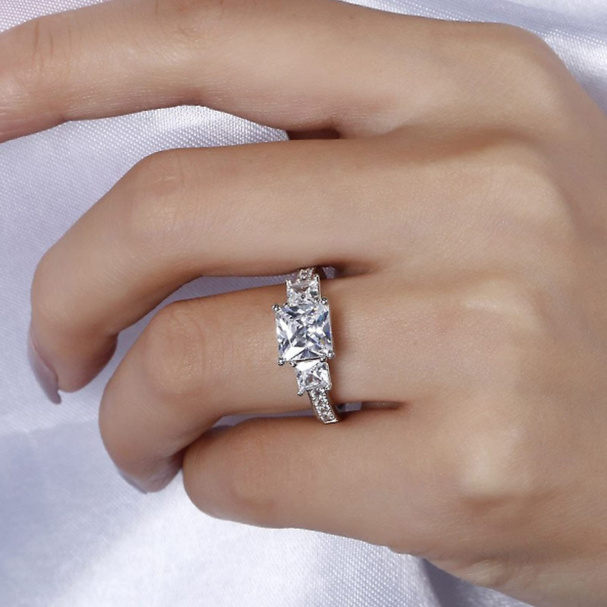 Jeulia Women's Engagement Rings Sterling Silver Promise Eternity Band Princess Cut Cubic Zirconia Wedding Engagement Anniversary Promise Rings Bridal Sets (6.5(U.S))