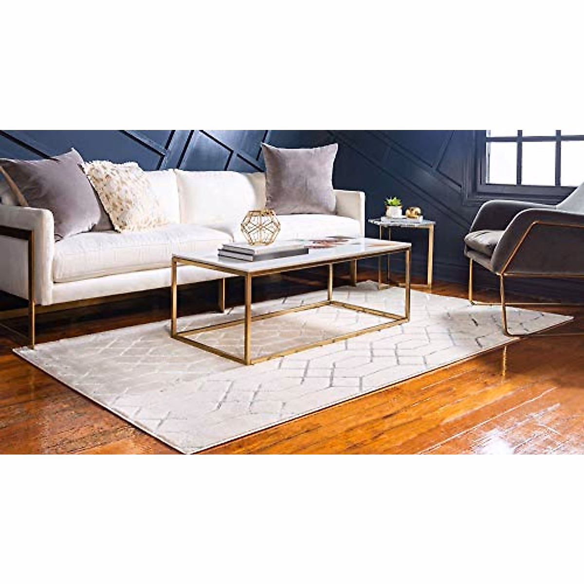 Unique Loom Glam Collection Area Rug - Trellis (3' 3" x 5' 3" Rectangle, White Silver/ Silver)