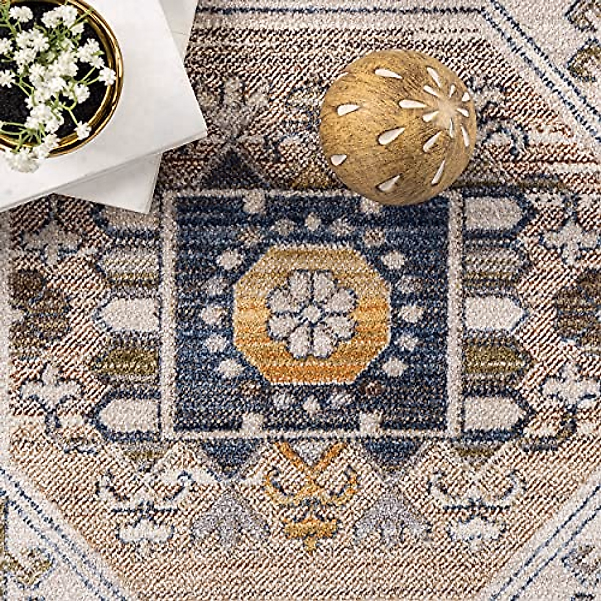 nuLOOM Jocelyn Global Inspired Medallion Fringe Area Rug, 3' x 5', Beige