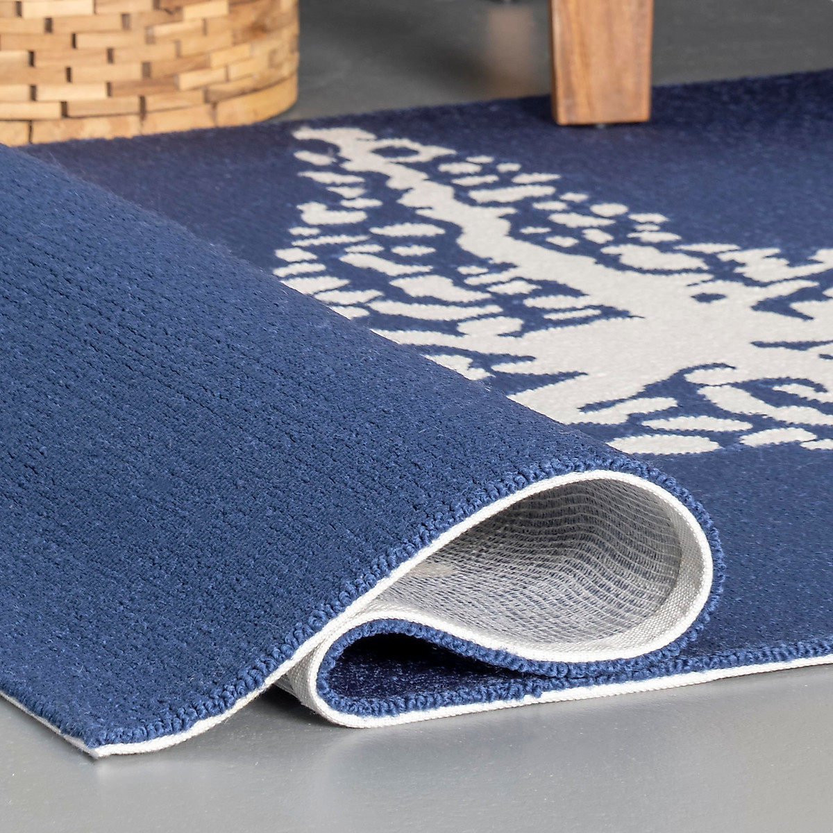 nuLOOM Hand Hooked Marine Indoor/ Outdoor Area Rug, 8x10, Navy