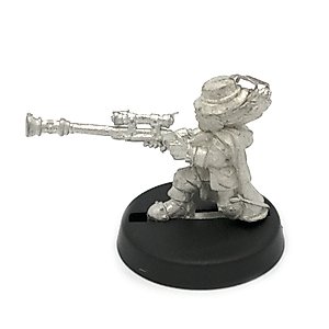 Stonehaven Miniatures Gnome Long Gunner Male Figure (for 28mm Scale Table Top War Games) - Made in USA