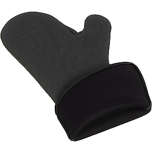 San Jamar Ultigrip Oven Mitt with Heat and Cold Protection for Cooking, Bakeries, Kitchens, And Restaurants, Neoprene, 17 Inches, Black, 1 Count