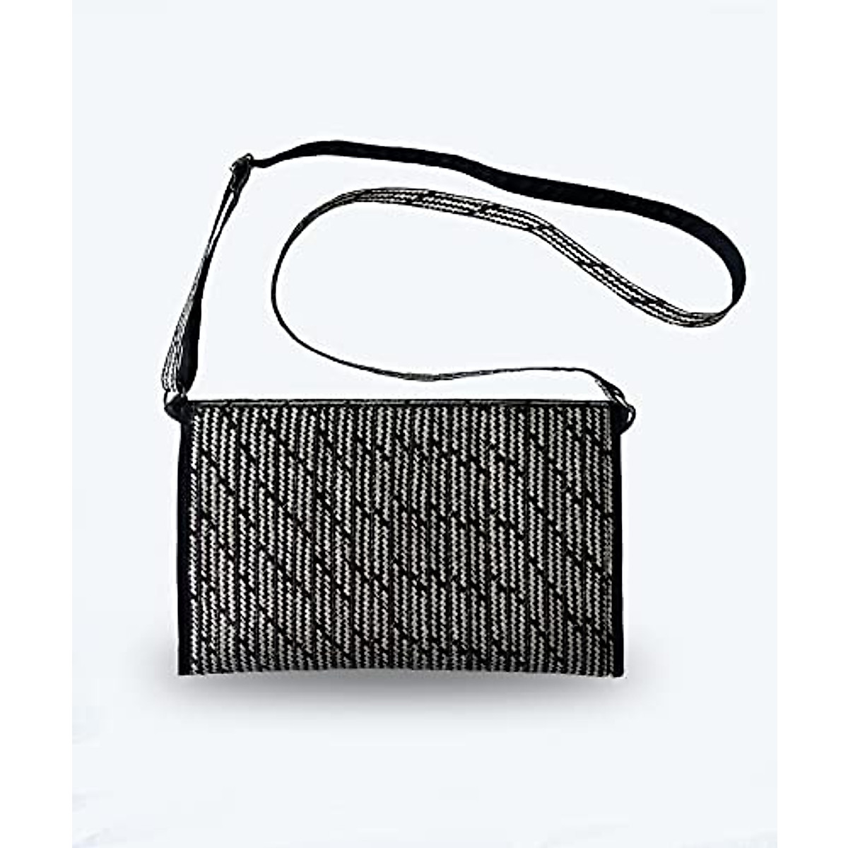 Unique HANDBAGS for womans Handmade in Canaflecha. 100% Handmade. The TOTE BAG for Women with Personality