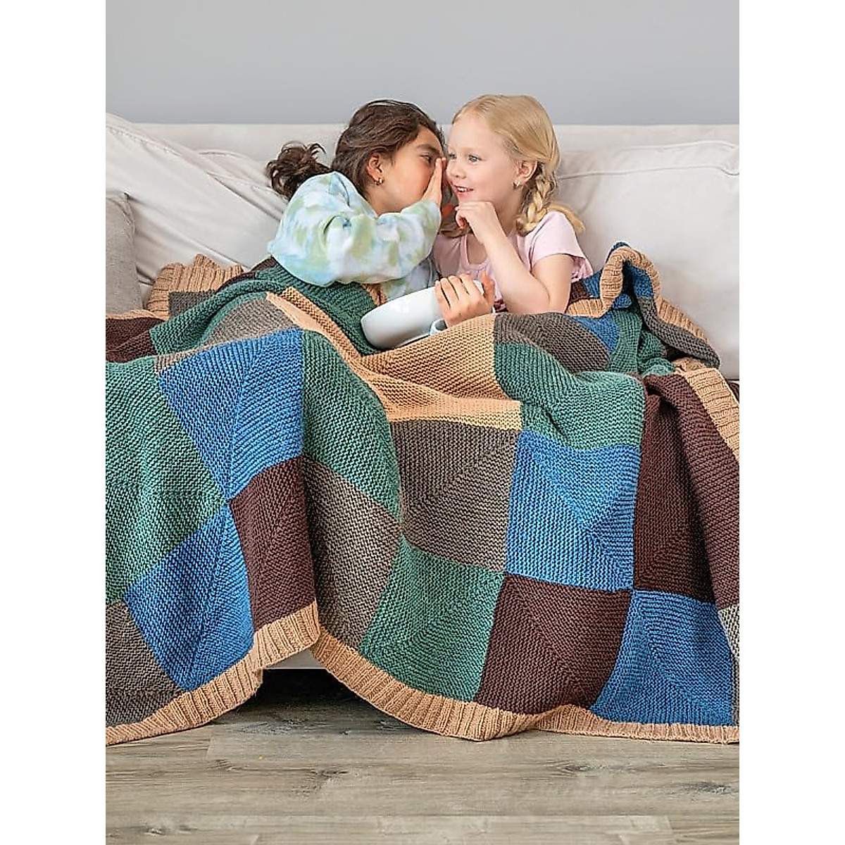 Berroco Booklet, Portfolio vol. 8, 17 Designs for Family