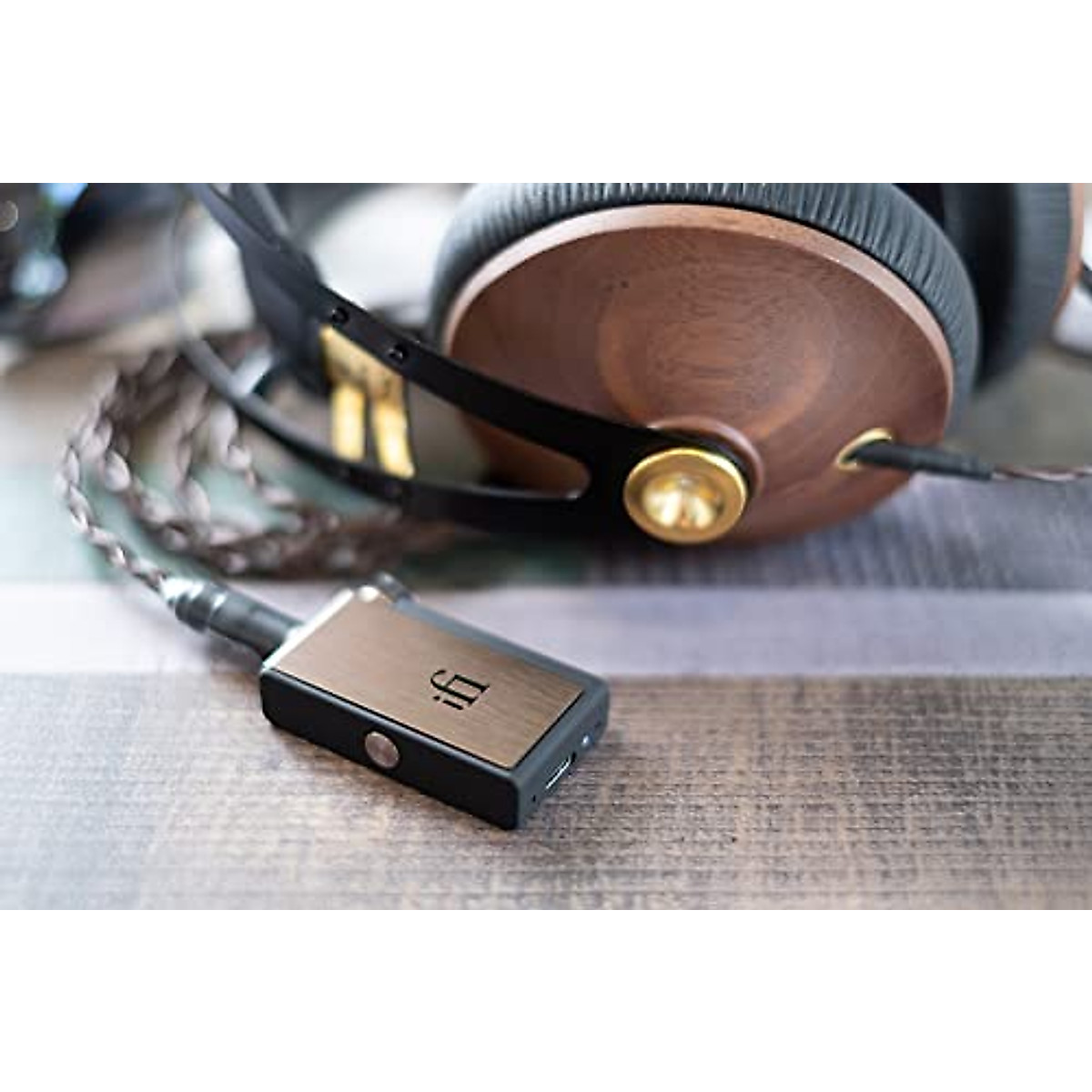 iFi GO blu – Portable Bluetooth 5.1 Headphone Amplifier with 4.4mm & 3.5mm Headphone outputs