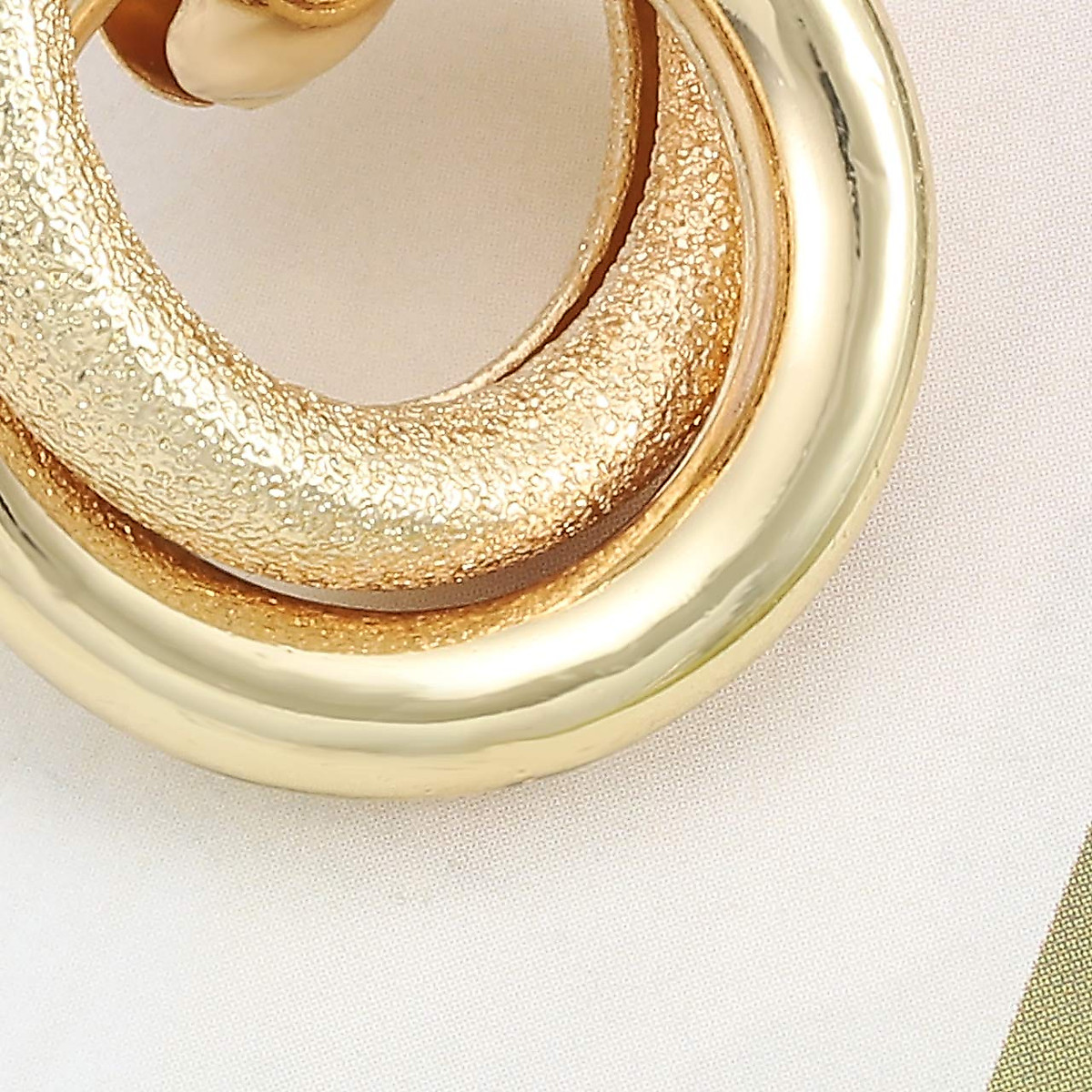 Twisted Earrings Round Double Circle Stud Earrings Statement Chunky Polished Drop Hoop Earrings for Women(gold)