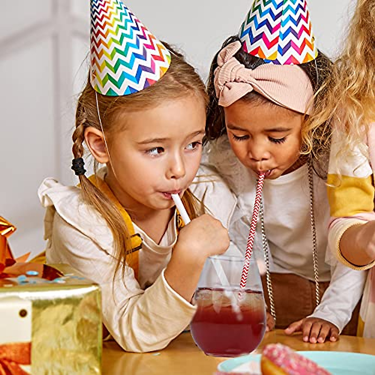 EcoQuality 6 oz Mini Stemless Clear Plastic Wine Glass, Unbreakable Elegant and Reusable Wine Tumbler for Wine Tasting, For Indoor or Poolside Party (8)