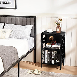 MNEETRUNG Small Bookcase,3 Tier Industrial Bookshelf with Metal Frame and Backboard,Low Black Book Shelf,Small Book case for Small Spaces,Living Room,Bedroom and Home Office