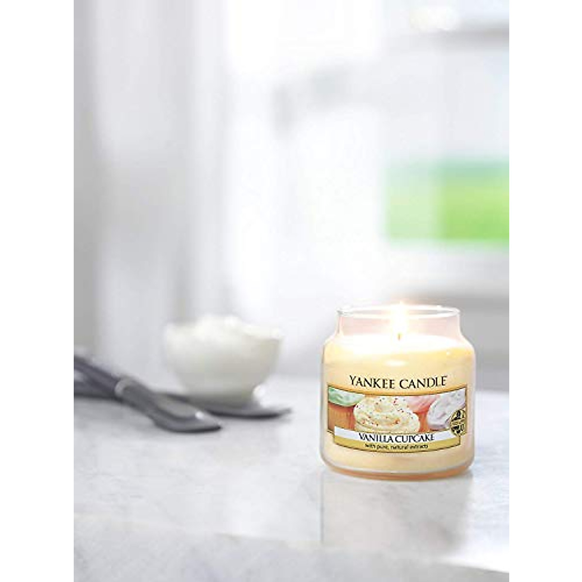 Yankee Candle 5038580062137 jar Small Vanilla Cupcake YSMVC, one Size