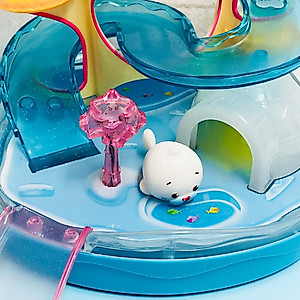 TOYTRON Baby Seal Harp, Harp and Friends, Ice Cream Castle, Battery Operated Interactive Playset Toy with Various Light and Sound Effects - 3 Years and up