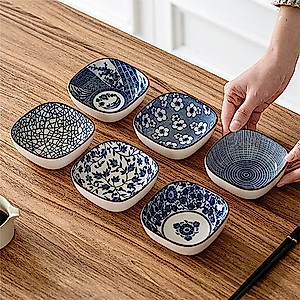 YXWXY Ceramic Snack Plate 4 Pcs Blue Style D Dessert Salad Plates 4.3Inch Ceramic Dishes Japanese Bowl Sushi Sauce Seasoning Dishes Dipping Bowls For Condiment Sushi Ketchup Bbq Party