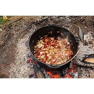 Pre-Seasoned Cast Iron Camp Dutch Oven, 4.1 qt, including Lid Lifter, Lid Stand and Silicone Handle Holders