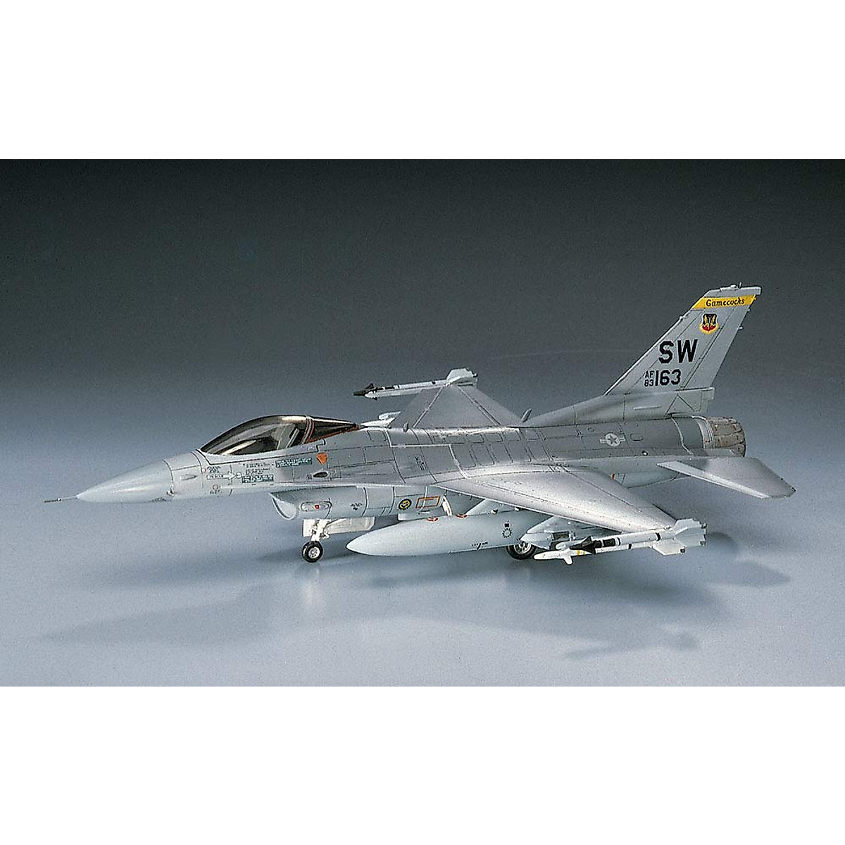 HASEGAWA 00232 1/72 F-16C Fighting Falcon