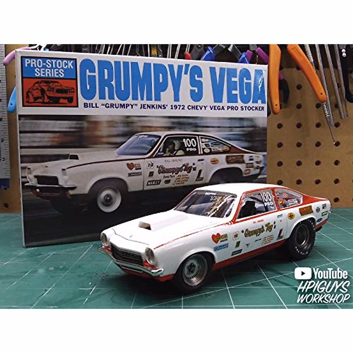 MPC 1972 Chevy Vega Pro Stock Bill Grumpy Jenkins 1:25 Scale Plastic Model Kit