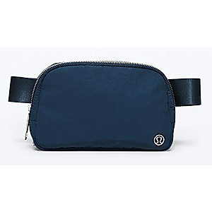 Lululemon Everywhere Belt Bag 1L (True Navy)