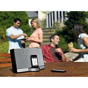 Bose SoundDock Portable 30-Pin iPod/iPhone Speaker Dock