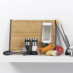 OXO Good Grips Salt and Pepper Grinder Set, Stainless Steel & Good Grips Mess-Free Pepper Grinder