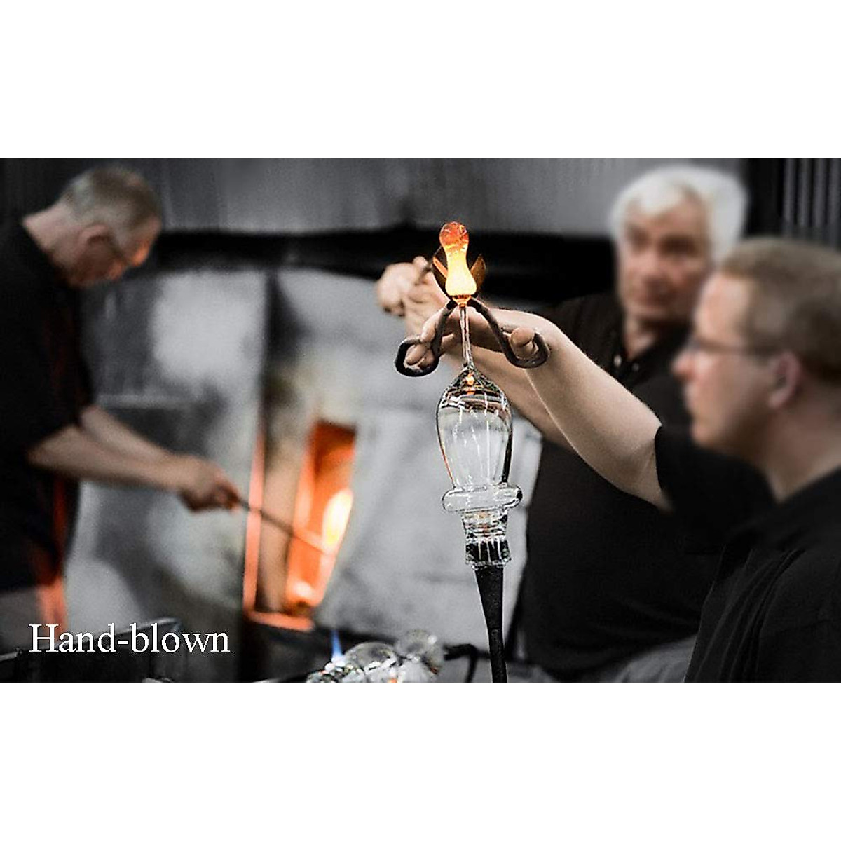 Mothers Day Gifts for Doodle Mama, Goldendoodle Gifts for Women, Doodle Mom Handmade Glitter Golden Etched Wine Glass