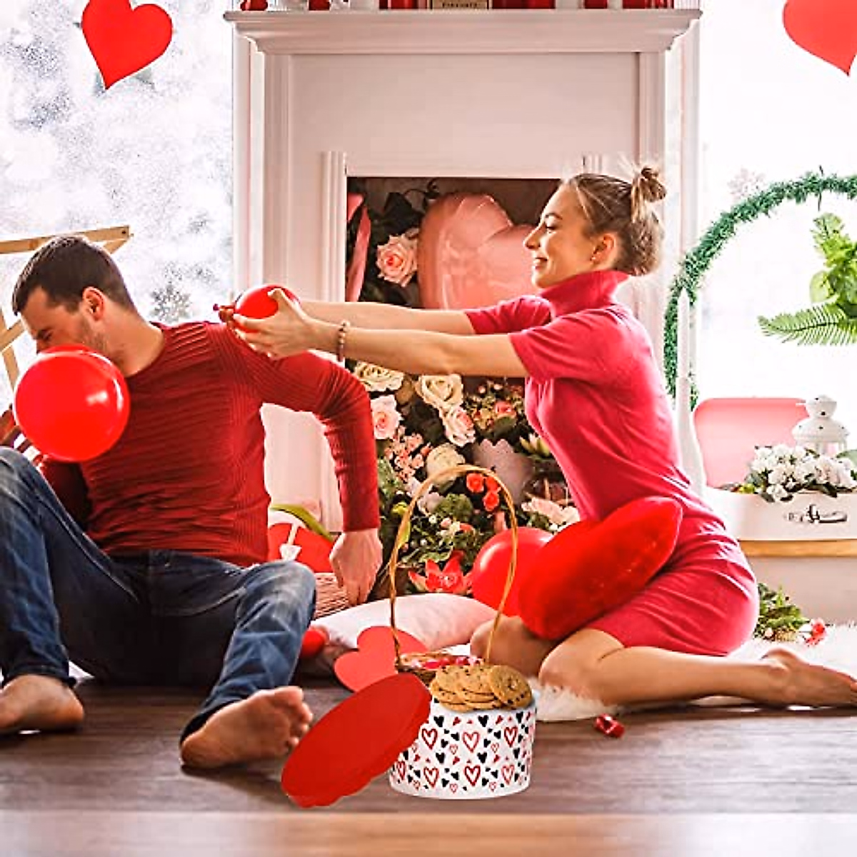 GS Valentines Plastic Tubs with Scallop Lids, Round Food Container for Cookies Candies Gift Canister & Party Favor Home Kitchen Valentines Day Decoration Set of 2 with HFW Bonus Gift (Designs Vary)