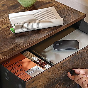 SONGMICS Dresser for Bedroom, Fabric Dresser with 4 Drawers, Wooden Top and Front, Metal Frame, Small Chest of Drawers, Rustic Brown and Black ULGS04H, 17.7 x 11.8 x 35.2 Inches