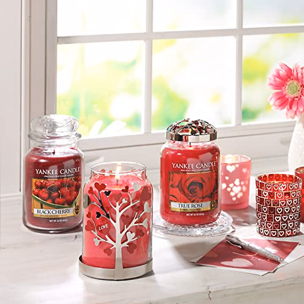 Yankee Candle Black Cherry Scented, Classic 22oz Large Jar Single Wick Candle, Over 110 Hours of Burn Time, Ideal for Home Décor and Gifting