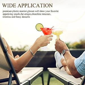 KesaPlan 50 Pack 2 Style Plastic Martini Glasses Disposable Cocktail Glasses 5/3.4 oz Martini Plastic Cocktail Glasses Ice Cream Dessert Cups for Appetizer, Outdoor Parties, Weddings, Home Party