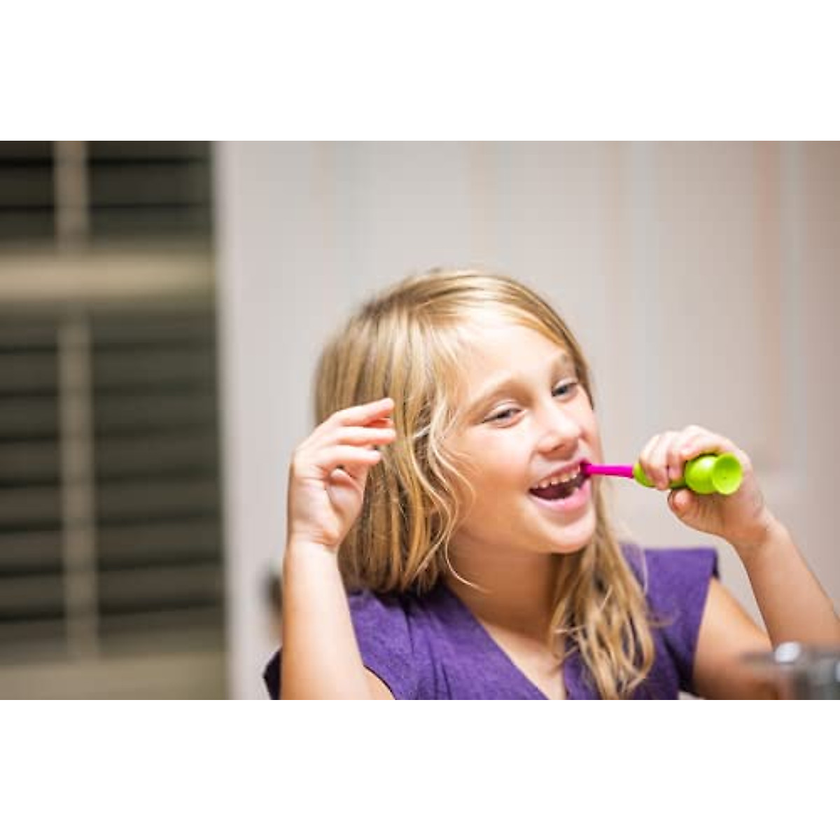 Farber Baby Kids Toothbrushes Set – Childrens Toothbrush 6 Pack with Compact, Extra Soft Bristles for Sensitive Teeth and Easy Grip Suction Cup Handles – Includes 6 Travel Covers (Pink, Blue, Green)