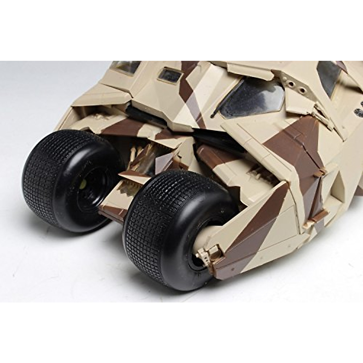 Moebius 967 The Dark Knight Trilogy Armored Tumbler with Bane 1:25 Scale Plastic Model Kit - Requires Assembly