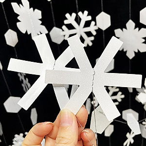 pinkblume 52Ft Winter Wonderland Party Decorations White Snowflake Garland Metallic Glitter Snowflakes Streamer for Winter Onderland Christmas Frozen Birthday Wedding Baby Bridal Shower Party Supplies