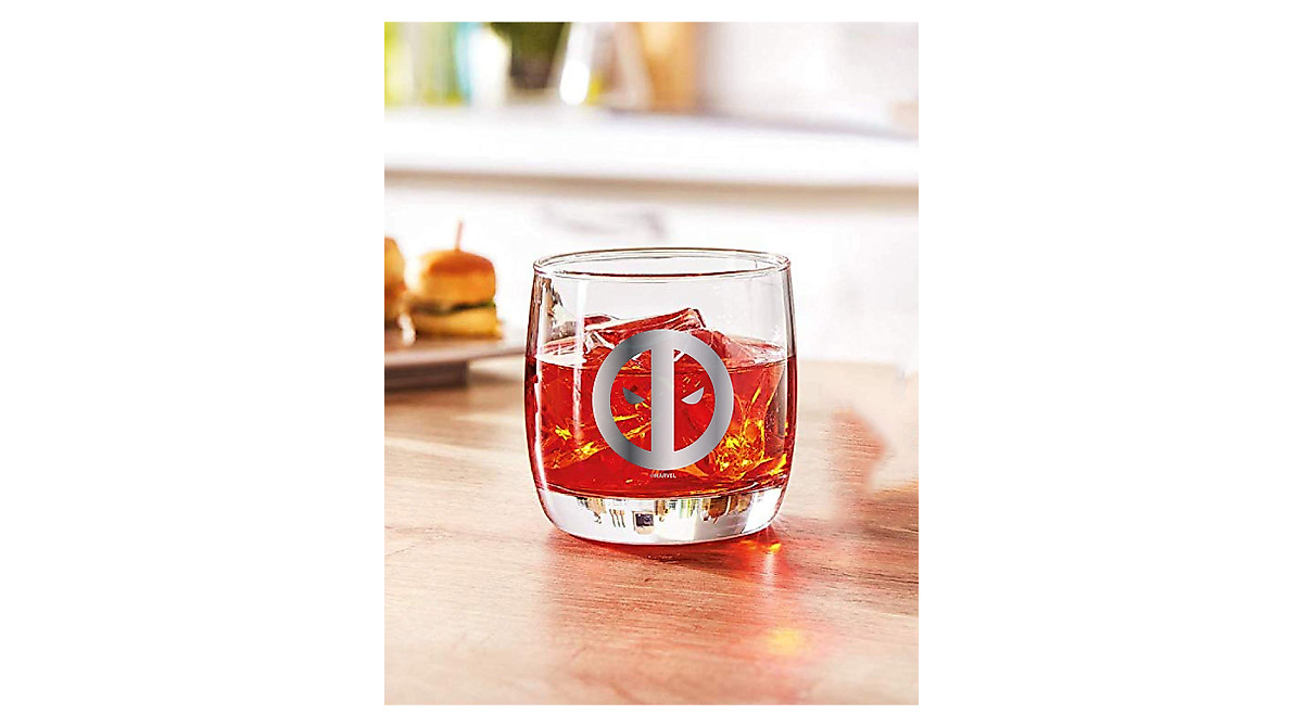 Deadpool Whiskey Glasses - Collectible Marvel Gift Set