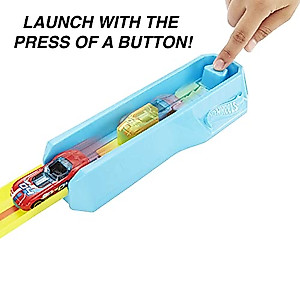 Hot Wheels Track Builder Playset Split Loop Pack & 1 Toy Car in 1:64 Scale, Compatible with Other Hot Wheels Sets and Track Builder Straight Track Set, 37 Component Parts & 1:64 Scale Toy Car