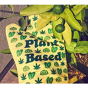 Plant Based Oven Mitt Funny 420 Weed Marijuana Pot Chef Kitchen Glove Funny Graphic Kitchenwear 420 Funny Food Novelty Cookware Yellow Oven Mitt