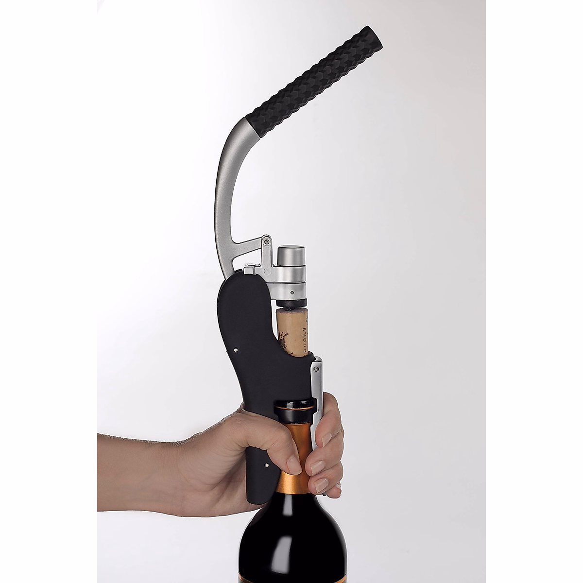 ARCOS Nitrum Stainless Steel. Series Accesorios. Leek and beautiful design for any food enthusiast. Perform flawlessly but also add a touch of elegance to any kitchen. Color Black and Grey.