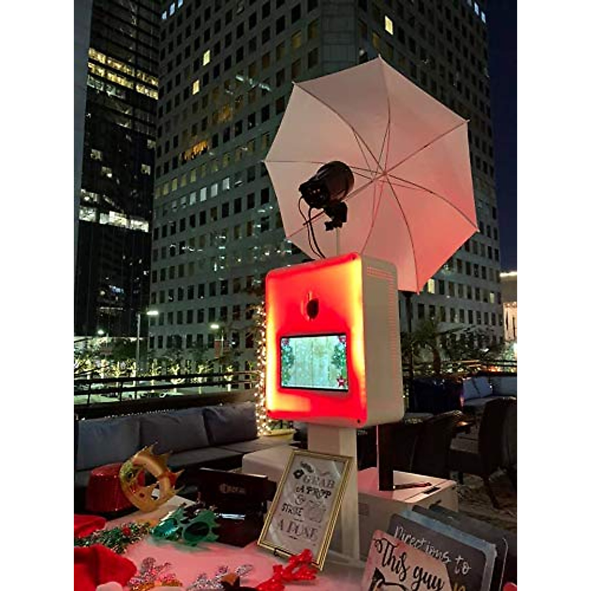 The Prime Booth - White