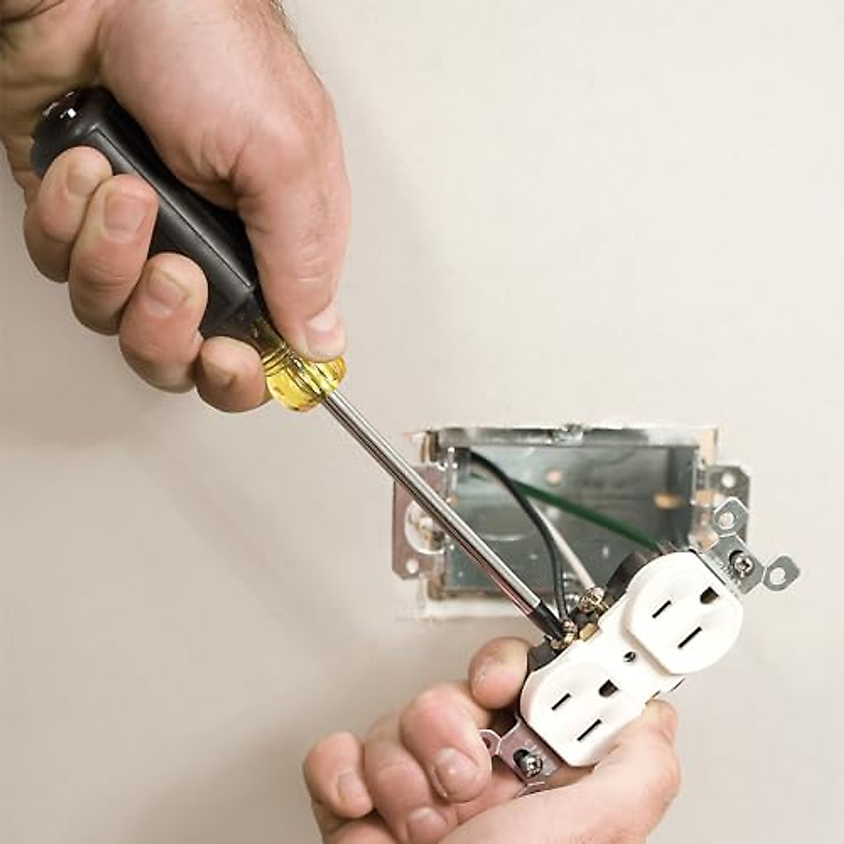 Klein Tools 85077 Screwdriver Set, Made in USA, Multi-Application Screwdriver Kit with Cushion-Grip Handles and Tip-Ident, 7-Piece