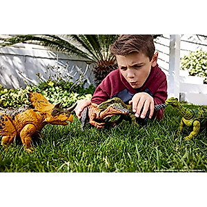 Jurassic World Dinosaur Toys with Roar Sound & Attack Action, Wild Roar Posable Figures, Physical & Connected Digital Play