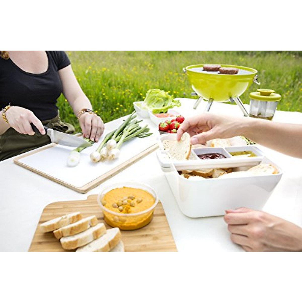 Tomorrow's Kitchen Disposable Cutting Board, 13.8" x 9.8" x 0.3", Clear