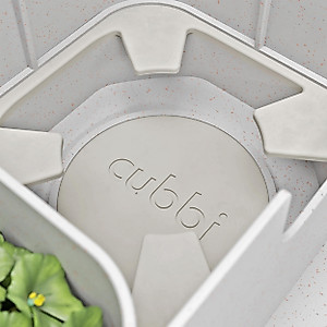 Cubbi - Airtight Box with Tray - Silicone Seals - 100% Air-Tight Storage Box with Accessories – White