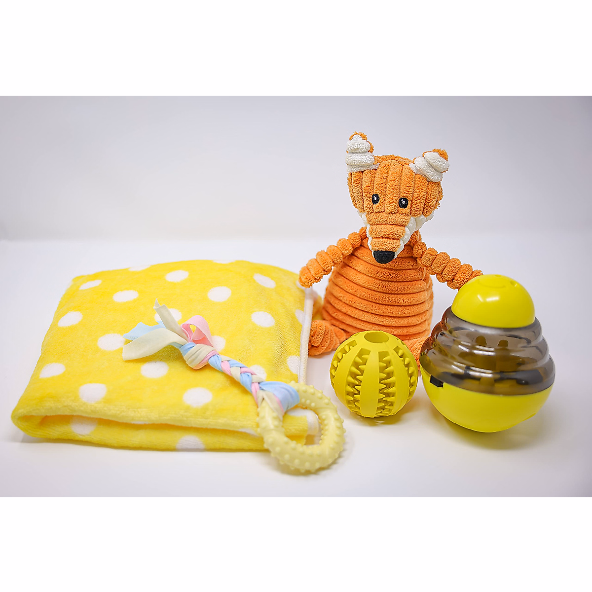 SoSoCute Yellow Dog Gift Box - Puppy Chew Toy Set of 5 - Puppy Care Package with Dog Blanket, Squeaky Plush, Rubber Puppy Teether, Teething Ball, and Treat Ball for Small and Medium Dogs