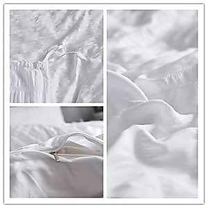 BEDCOLOR Duvet Cover Twin Size - Reversible Seersucker Texture Duvet Cover Set with Zipper Closure, White Bedding Set, 2 Pieces, 1 Duvet Cover 68"x90" with Inner Ties and 1 Pillowcase 20"x26"