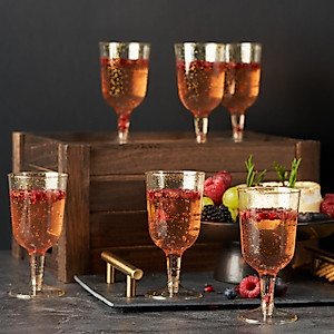 MATANA 50 Gold Glitter Goblet Plastic Wine Glasses for Weddings, Birthdays, Bridal Shower & Parties, 6oz - Sturdy & Reusable