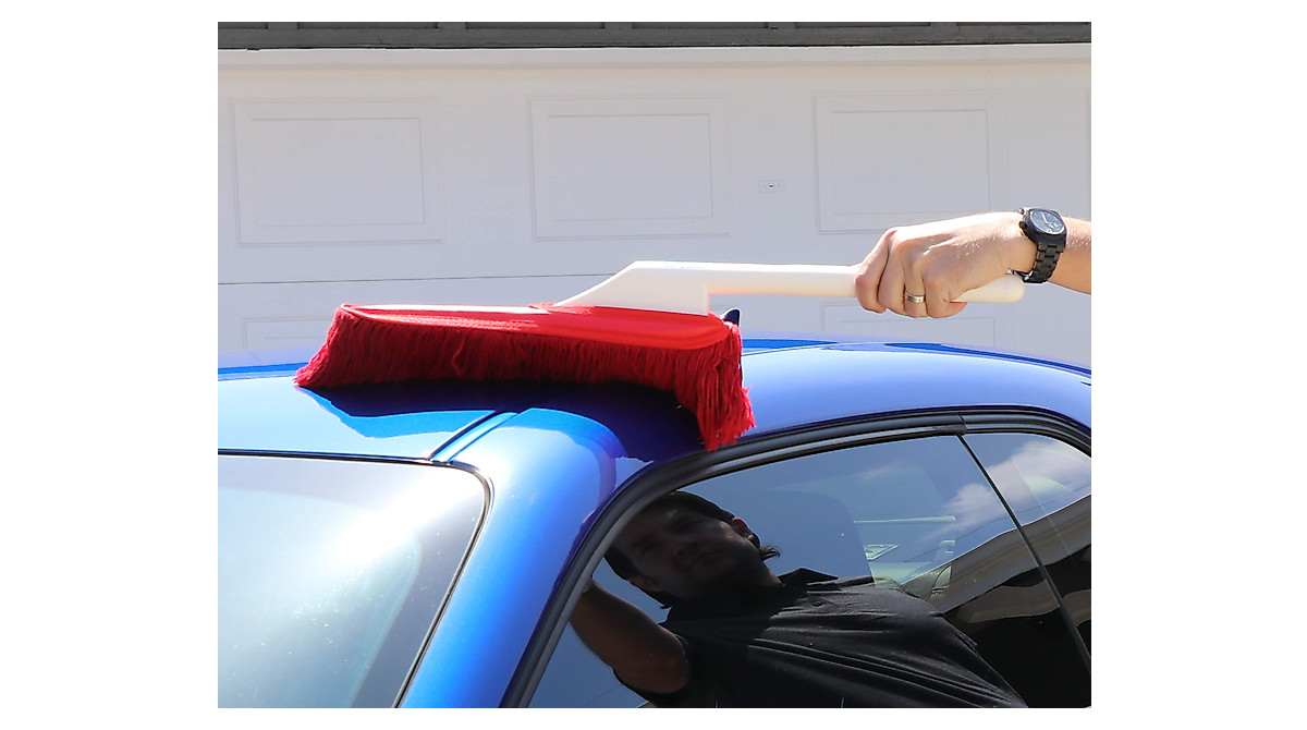 California Car Duster - Professional Dust Removal for Cars