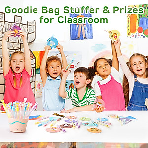 TOY Life 36 Bubbles Party Favors for Kids Mini Bubble Wands Bulk with Gift Cards Bubble Maker Kids Goodie Bag Stuffer for Classroom Wedding Birthday Party Decoration Easter Basket Stuffers for Kids