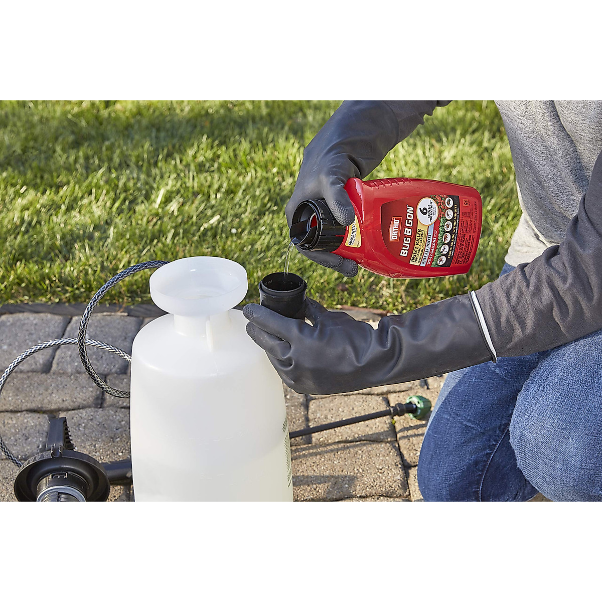 Ortho Bug B Gon Insect Killer for Lawn and Gardens Concentrate 1, 32 fl. oz. - Kills Spiders, Ants, Fleas, Ticks, Mosquitoes and Japanese Beetles - Makes Up to 42 gal.