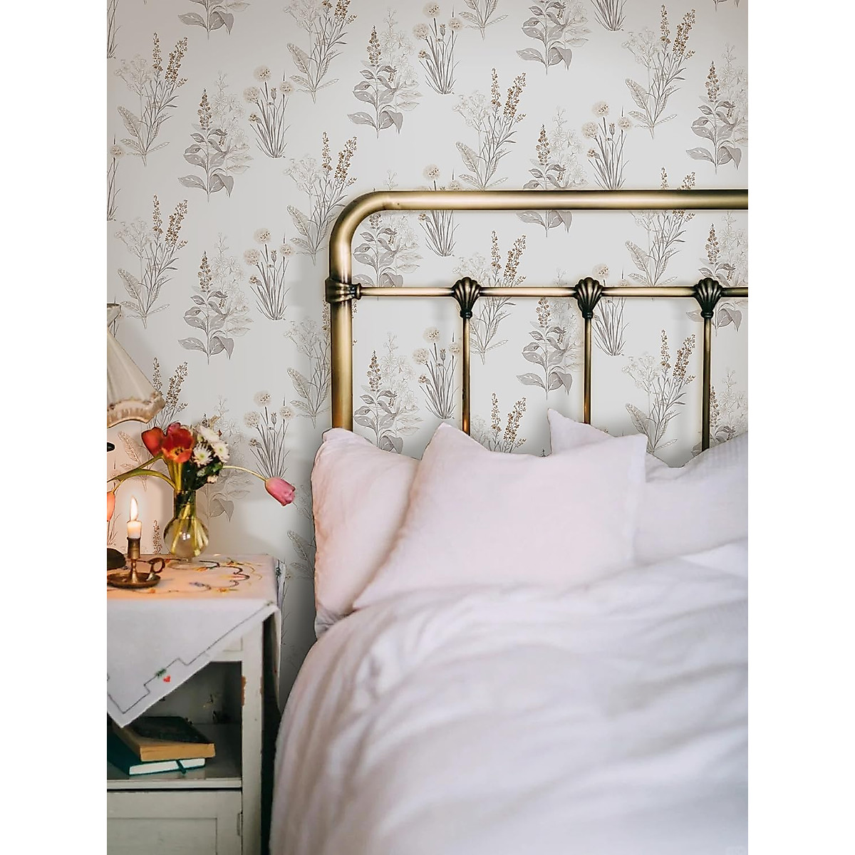 Orainege Peel and Stick Wallpaper Beige Floral Wallpaper Boho Contact Paper 15.7in x118.1in Self Adhesive Removable Wallpaper for Bathroom Bedroom Cabinets Decor