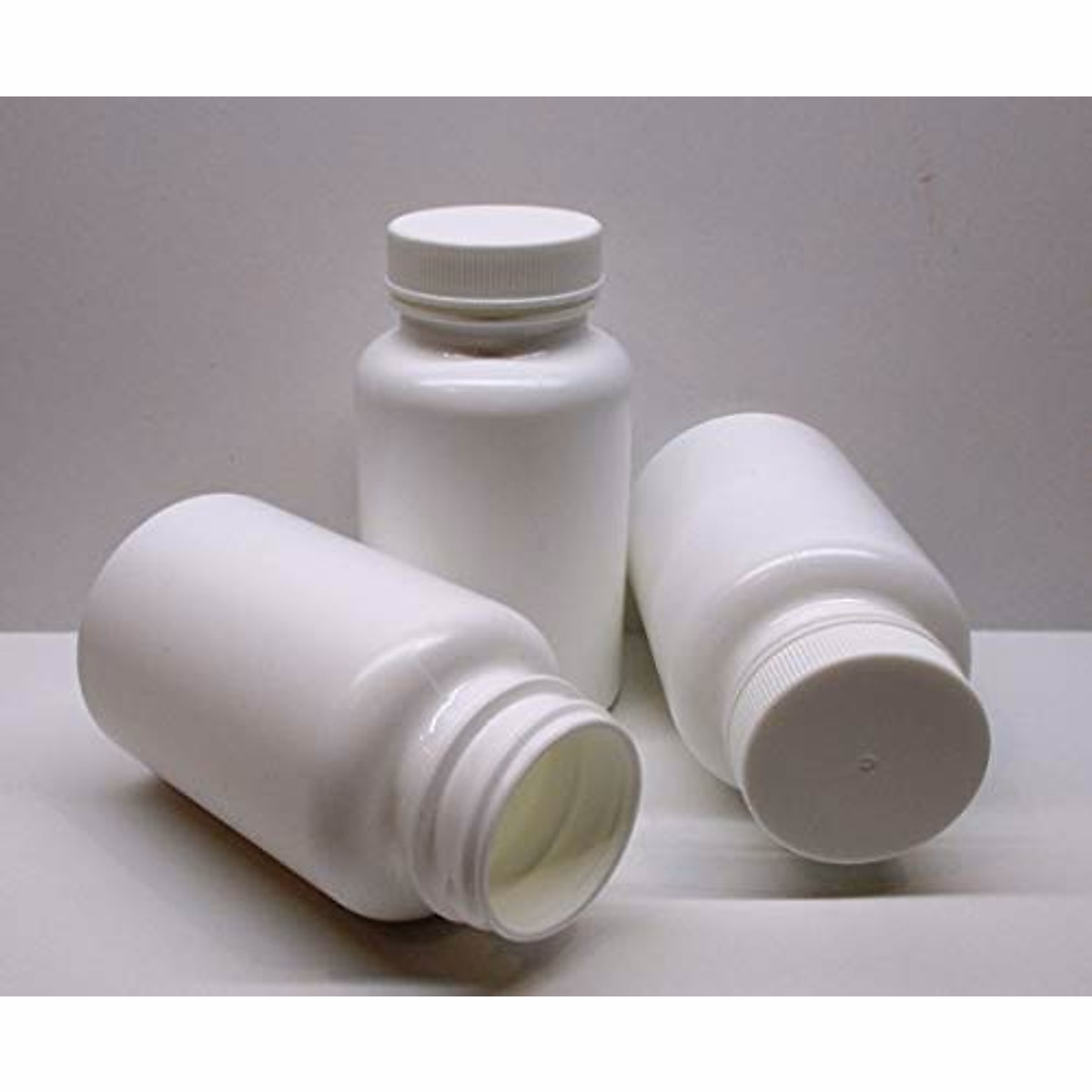 Packer Medical Supplement Bottles Complete With 38-400 Scres On Caps. 150 cc 5 Ounce Capacity. Solid White HDPE. Pharmaceutical Grade Product For Small Business And Consumer Packaging. (101)