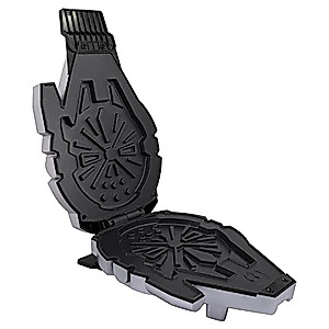 Star Wars Deluxe Millennium Falcon Waffle Maker