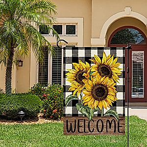 CMEGKE Sunflower Garden Flag, Buffalo Floral Welcome Garden Flag, Spring Summer Garden Flag Vertical Double Sided Burlap Party Holiday Yard Home Farmhouse Outside Decor 12.5 x 18 In B