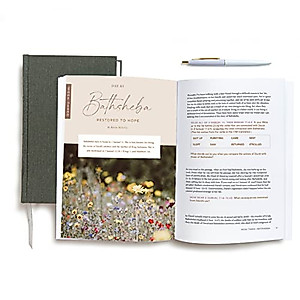 Devoted: 30 Days with Women of the Bible - Devotional Bible Study for Women