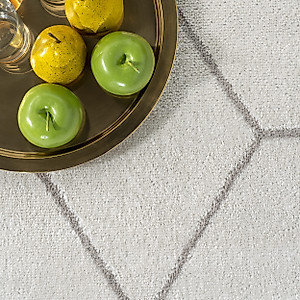 nuLOOM Veronica Geometric Honeycomb Area Rug, 7x9, Beige